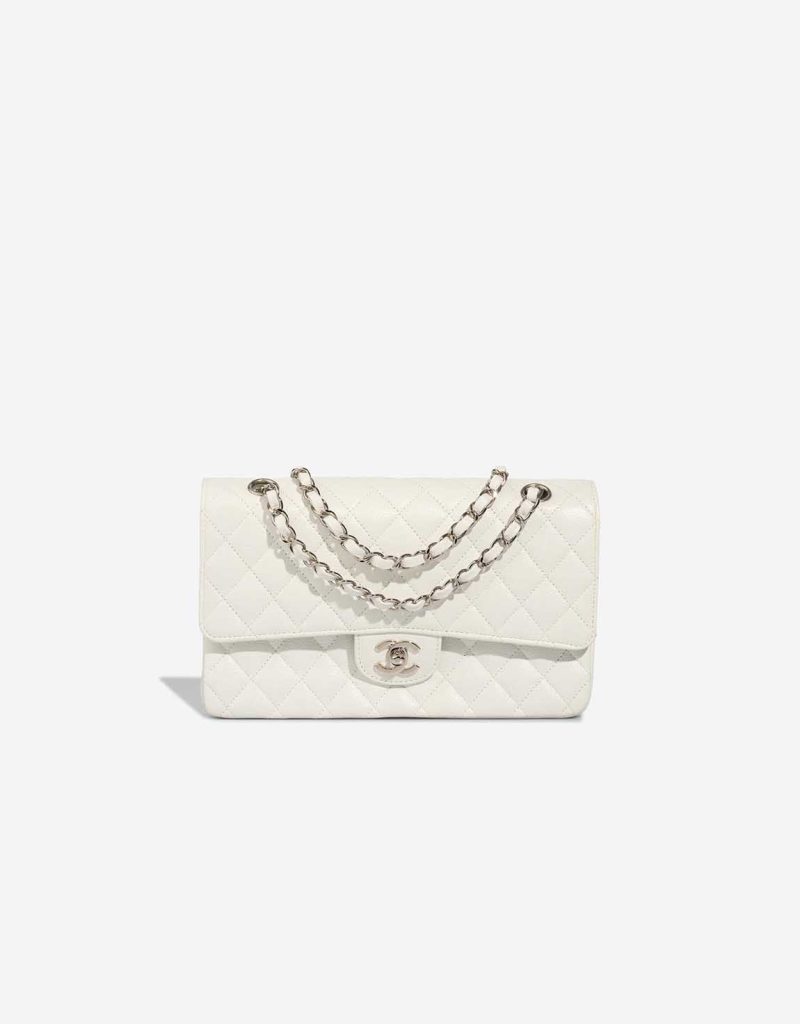 Chanel Leather Types and Materials: An Expert Guide | SACLÀB