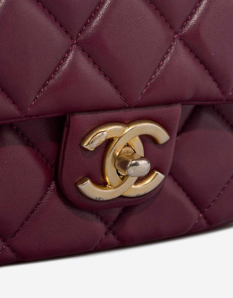 Chanel Timeless Mini Square Lamb Burgundy | SACLÀB